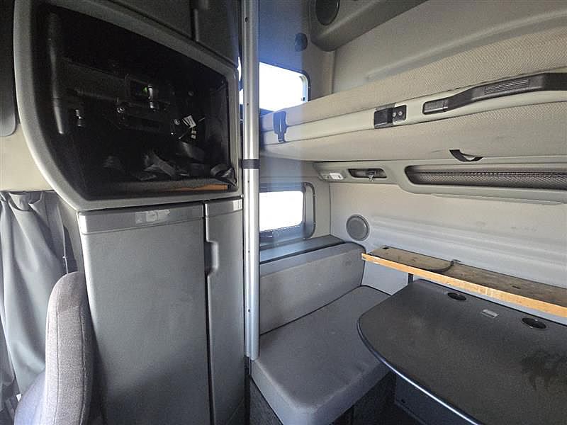 2020 Volvo VNL 860 For Sale | 80" Sleeper | #269880