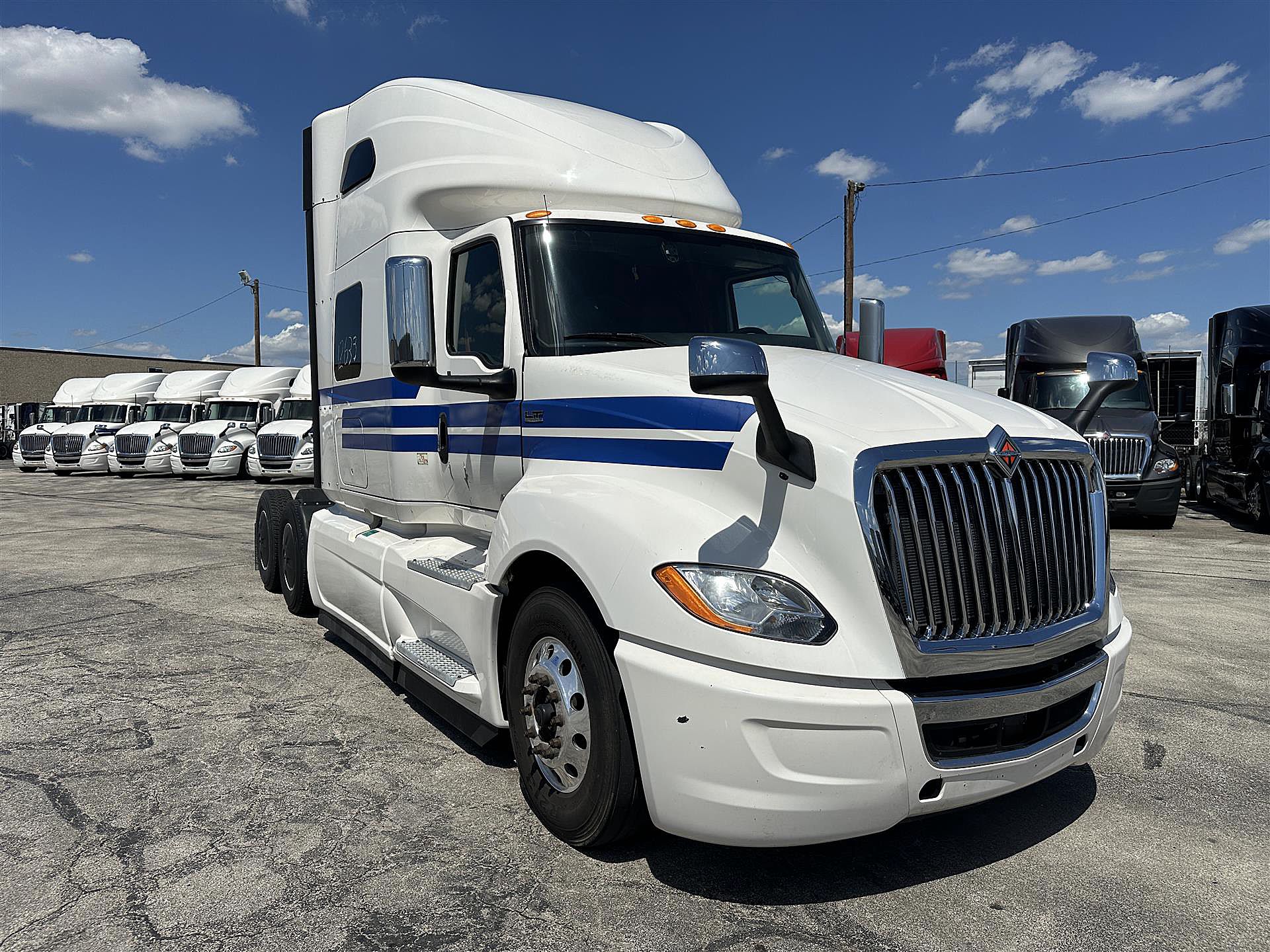2020 International LT625 For Sale | 73" Sleeper | #S1595