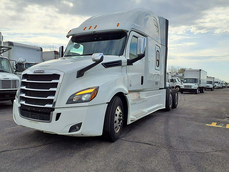 2020 Freightliner NEW CASCADIA PX12664 For Sale | 72" Sleeper | #898285