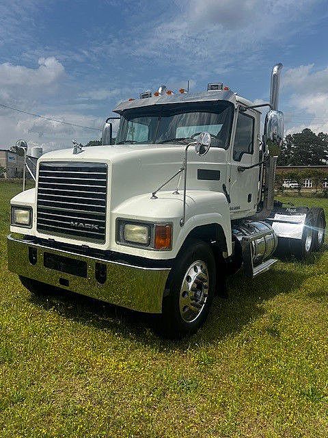 2014 Mack Pinnacle CHU613 For Sale | Day Cab | # 26MU039662