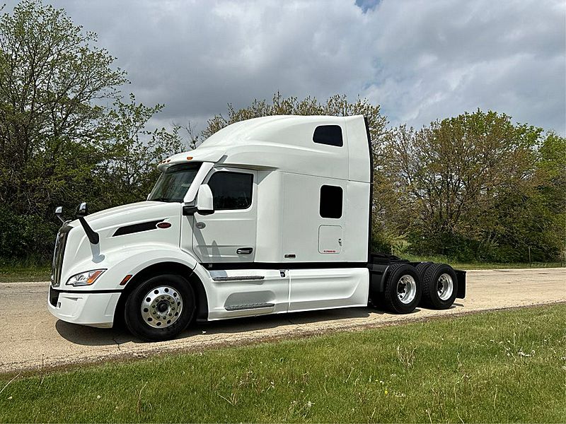 2022 Peterbilt 579 For Sale | #8679710