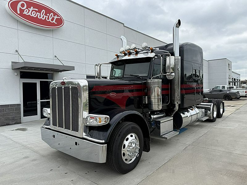 2022 Peterbilt 389 For Sale