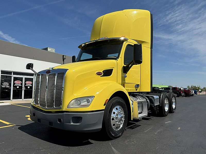 Peterbilt Day Cabs For Sale in Arkansas (New & Used)