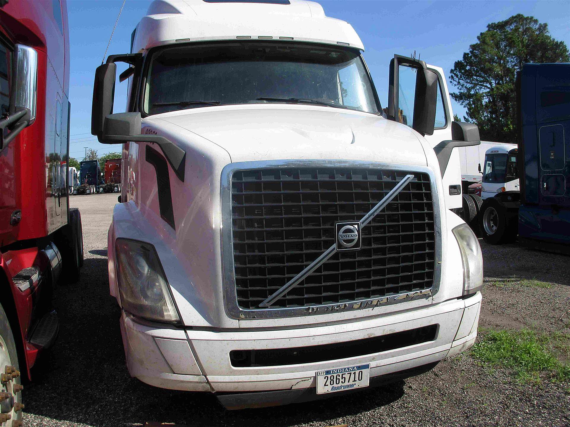 2018 Volvo VNL 780 For Sale | 76" Sleeper | #3510