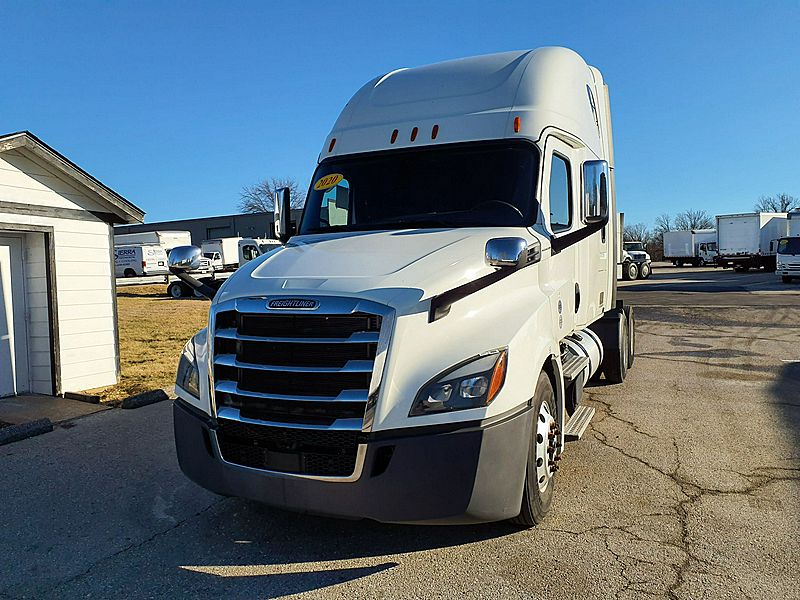 2020 Freightliner NEW CASCADIA PX12664 For Sale | 72" Sleeper | #878077