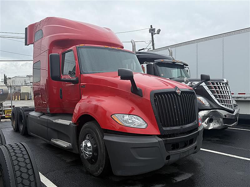 2018 International LT For Sale | 73" Sleeper | #269997