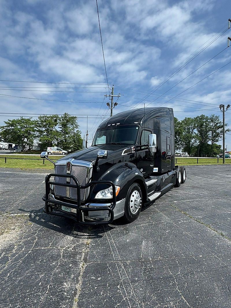 2021 Kenworth T680 For Sale | 76" Sleeper | #0599704