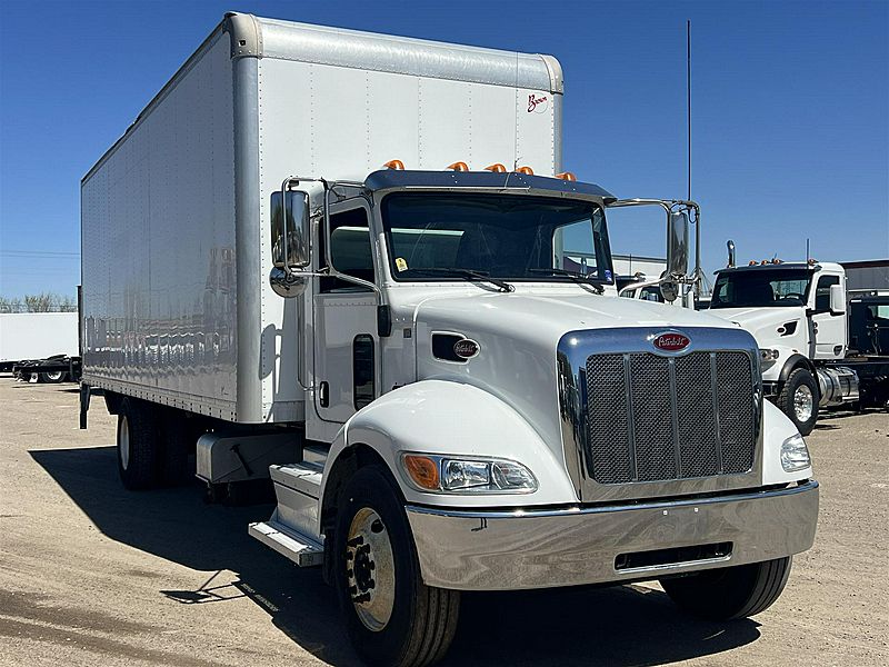 2020 Peterbilt 337 For Sale | 26' | #33N672586