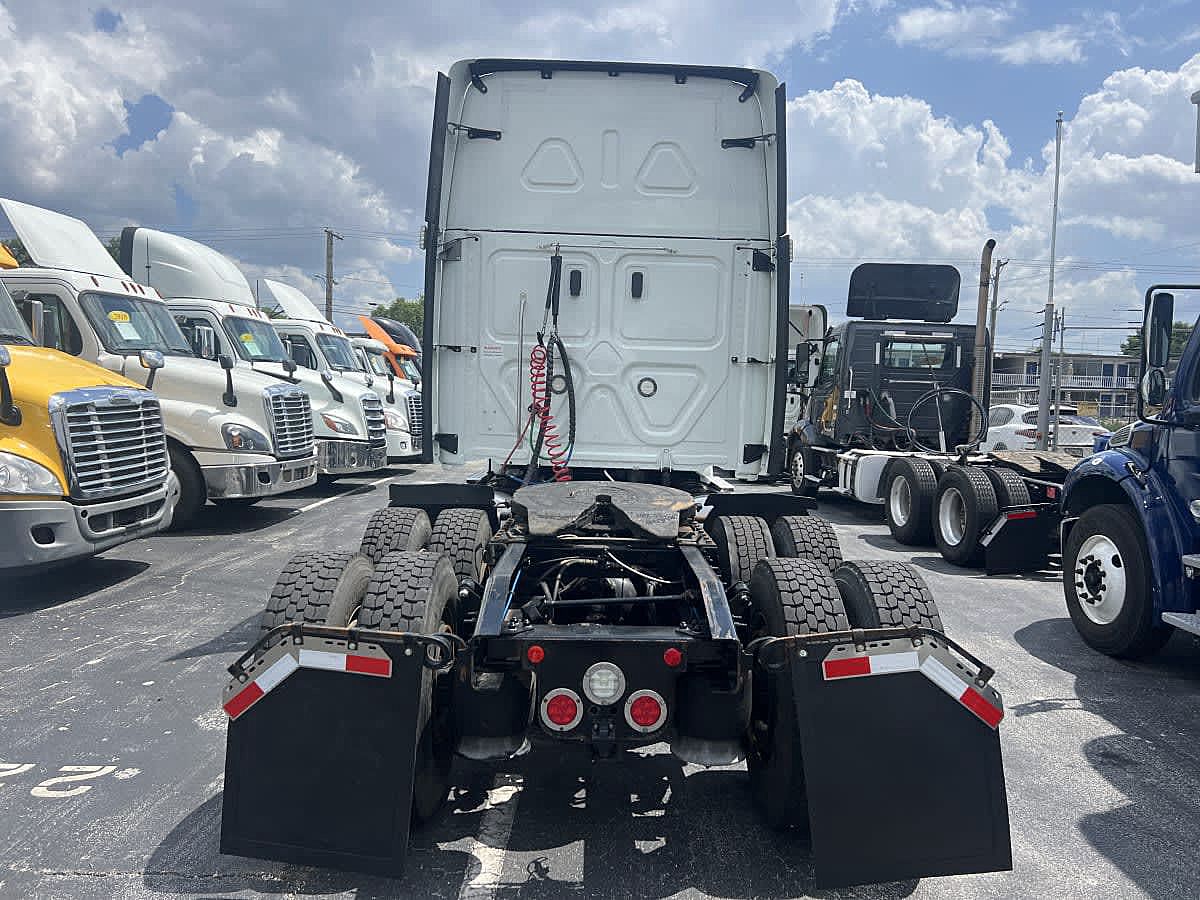 2020 Freightliner NEW CASCADIA PX12664 For Sale | 56" Sleeper | #878772