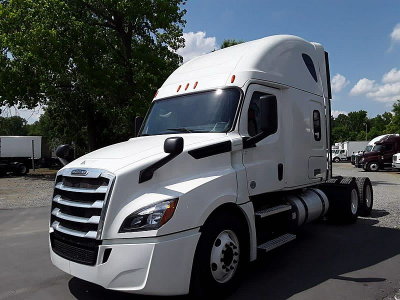 2020 Freightliner Cascadia Sleeper Trucks For Sale | 1000+ Available
