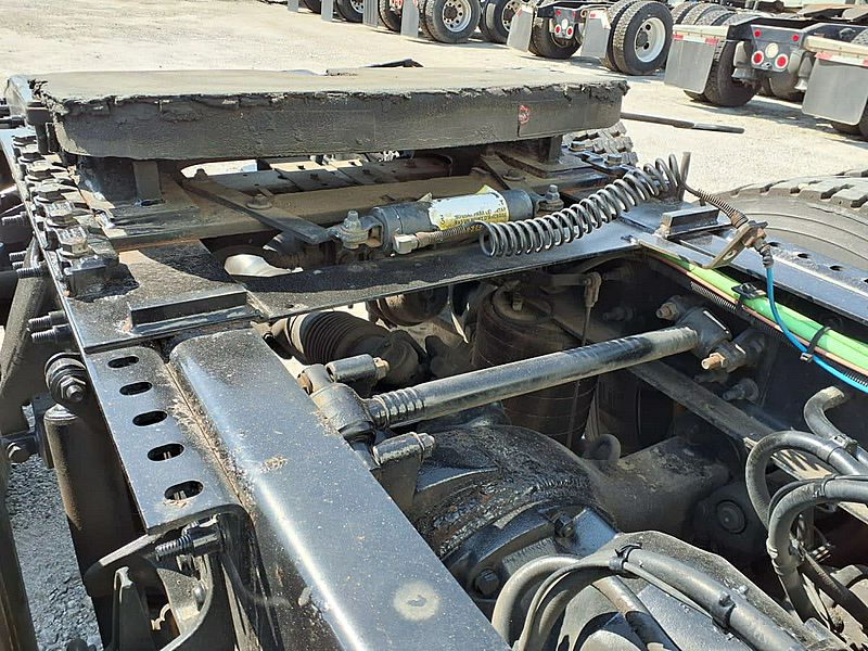 2019 International LT625 For Sale | 72" Sleeper | # JN447695A