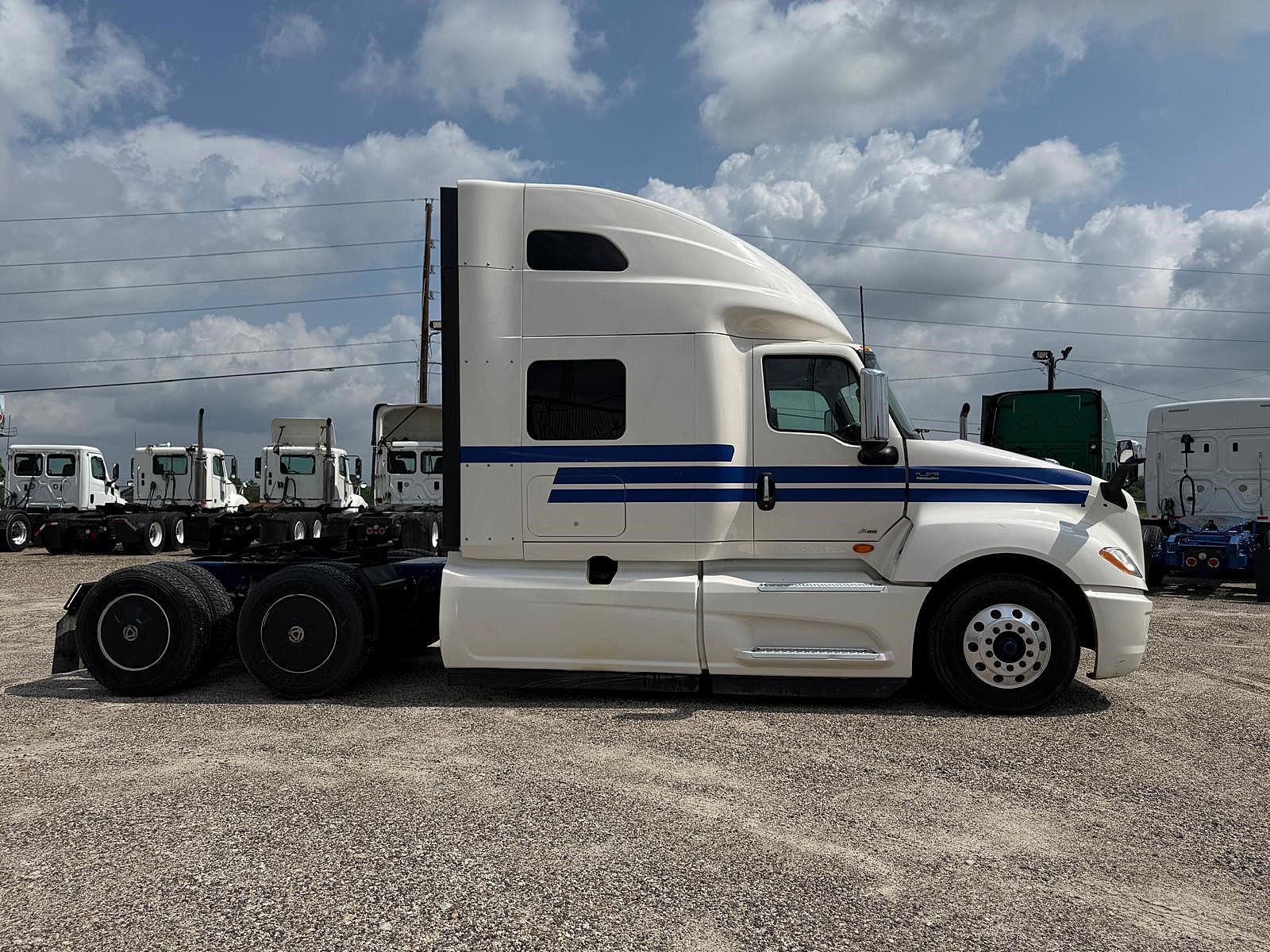 2020 International LT For Sale | 72" Sleeper | #176935