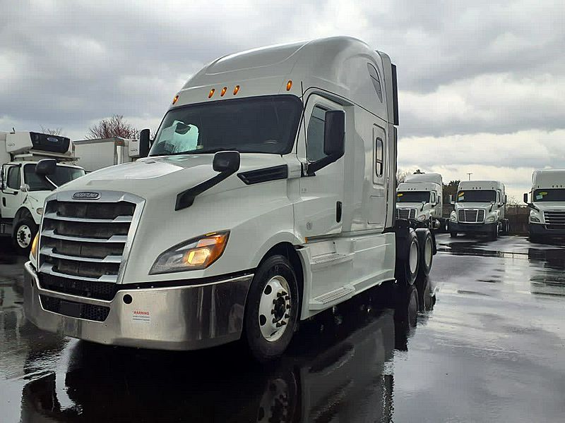 2020 Freightliner NEW CASCADIA PX12664 For Sale | 58" Sleeper | #272149