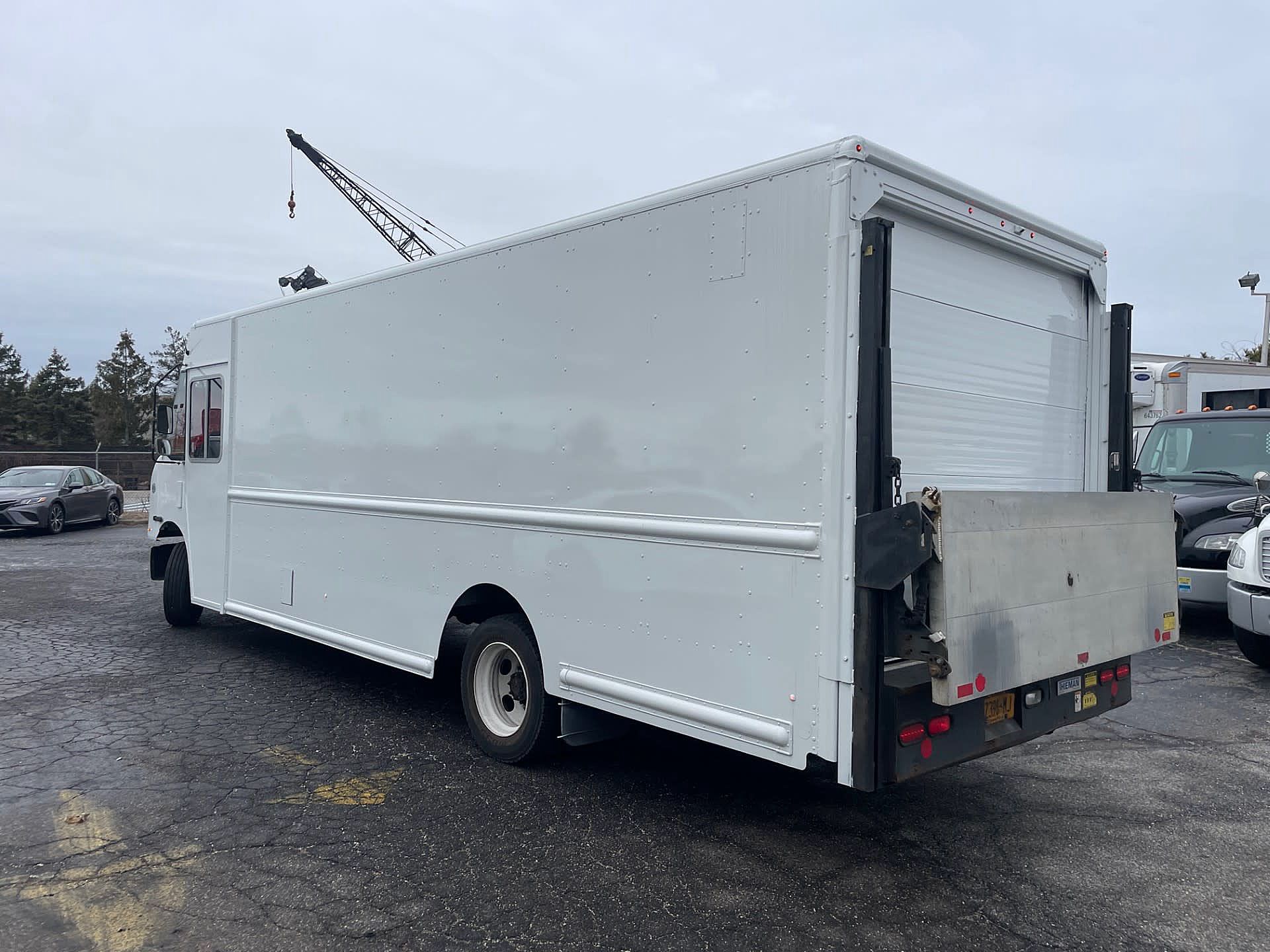 2017 Freightliner MT45 For Sale | 20' Box | #670098