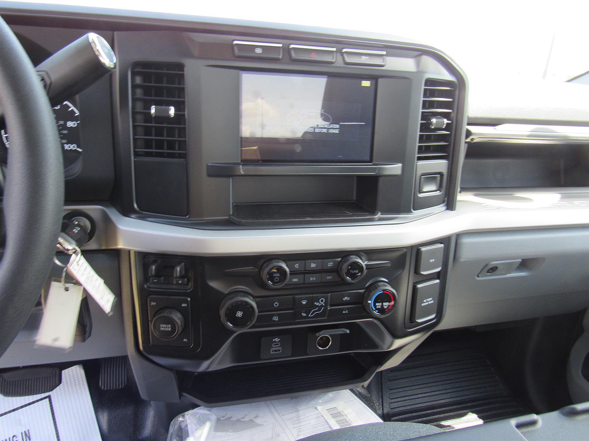 2024 Ford F600 For Sale | Cab & Chassis | #RDA29578