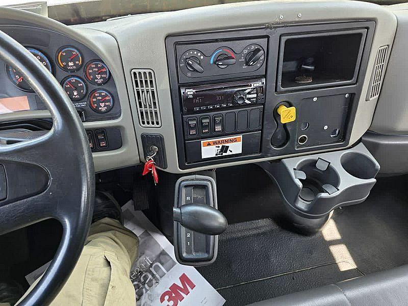 2019 International DuraStar 4300 For Sale | Box Van | #860716