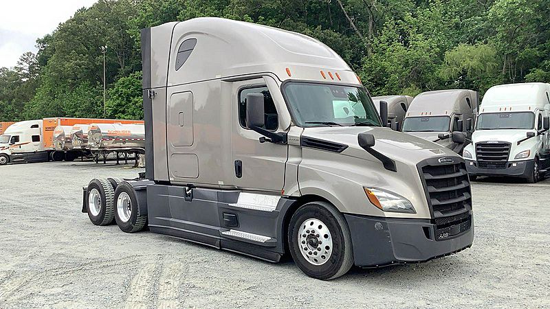 2021 Freightliner Cascadia Sleeper Trucks For Sale | 1000+ Available