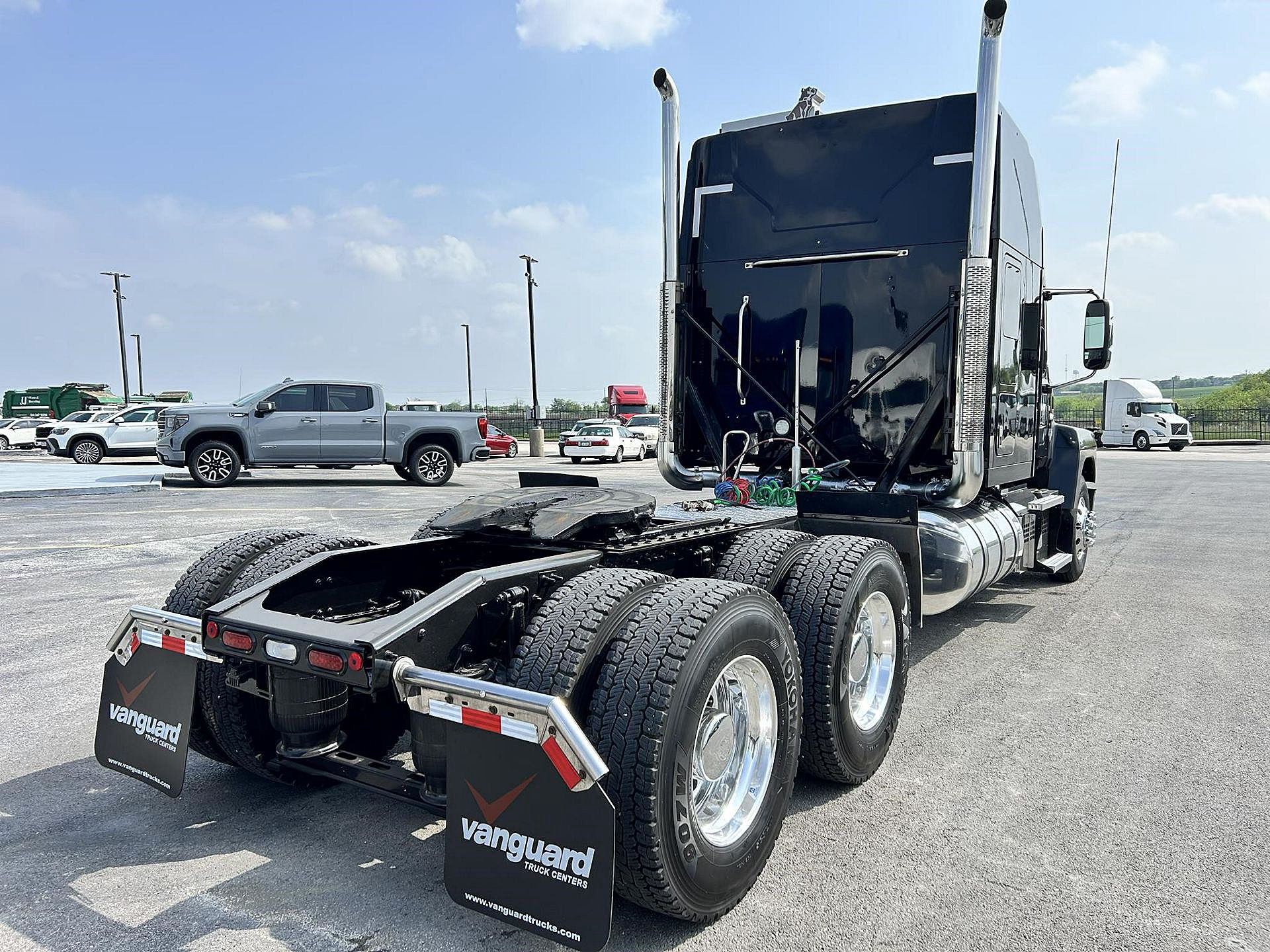 2022 Mack PINNACLE 64T For Sale | 70" Sleeper | # 5360979