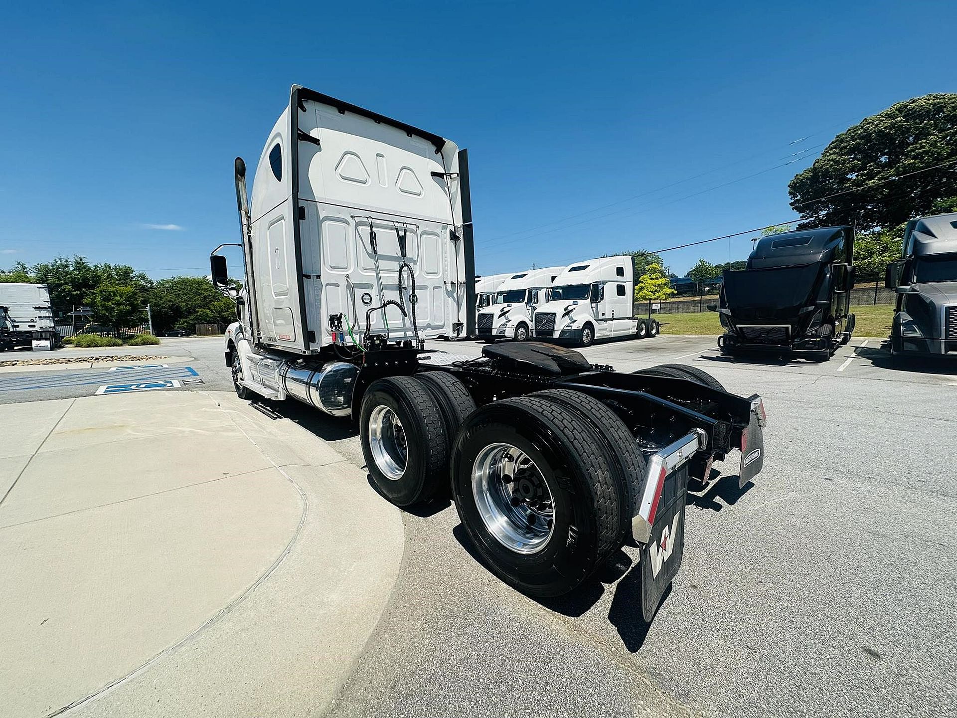 2022 Western Star 4900EX For Sale | Raised Roof Sleeper Sleeper | #1230594