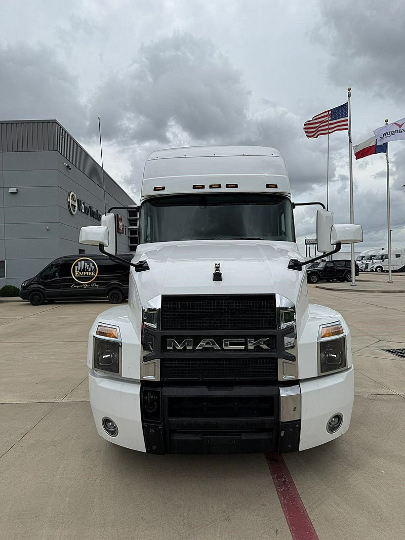 2023 Mack ANTHEM 64T For Sale | 70" Sleeper | #1228660