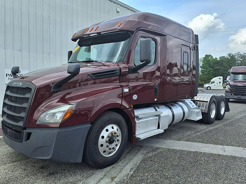 2020 Freightliner NEW CASCADIA PX12664 For Sale | 62" Sleeper | #232153