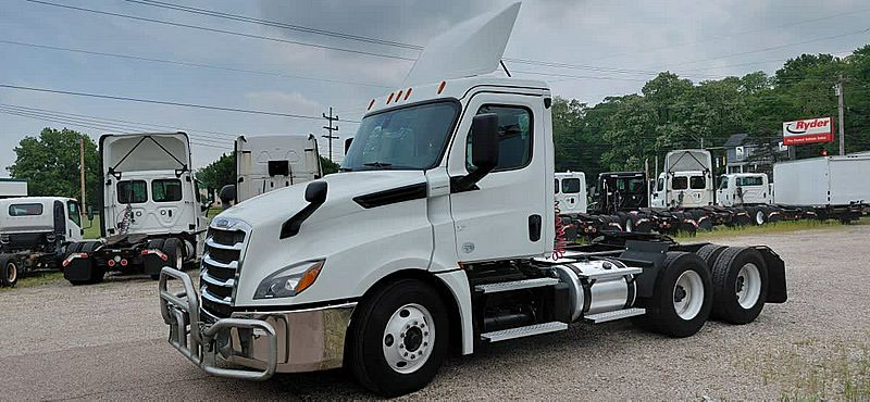 2020 Freightliner NEW CASCADIA PX12664 For Sale | Day Cab | #881296