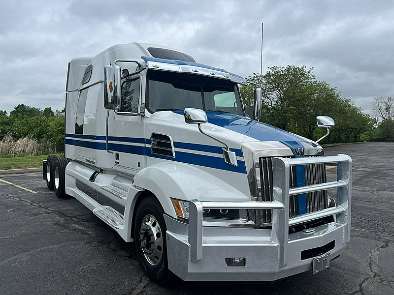 Western+Star 5700XE Sleeper Trucks For Sale (New & Used)