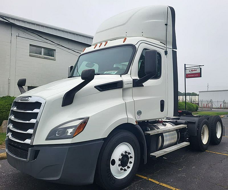 2019 Freightliner NEW CASCADIA 116 For Sale | Day Cab | #877693