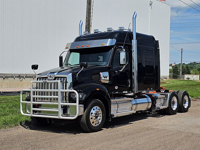 2023 Western Star 49X For Sale | Day Cab | #714486