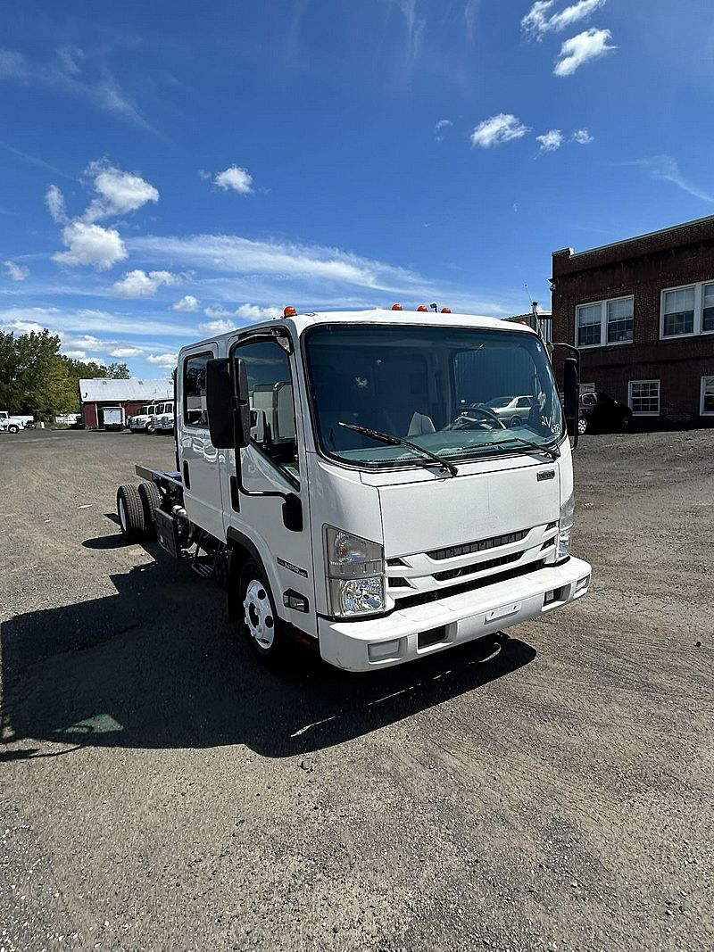 2022 Isuzu NPR HD DC For Sale | 12' | Non CDL | #M7006753