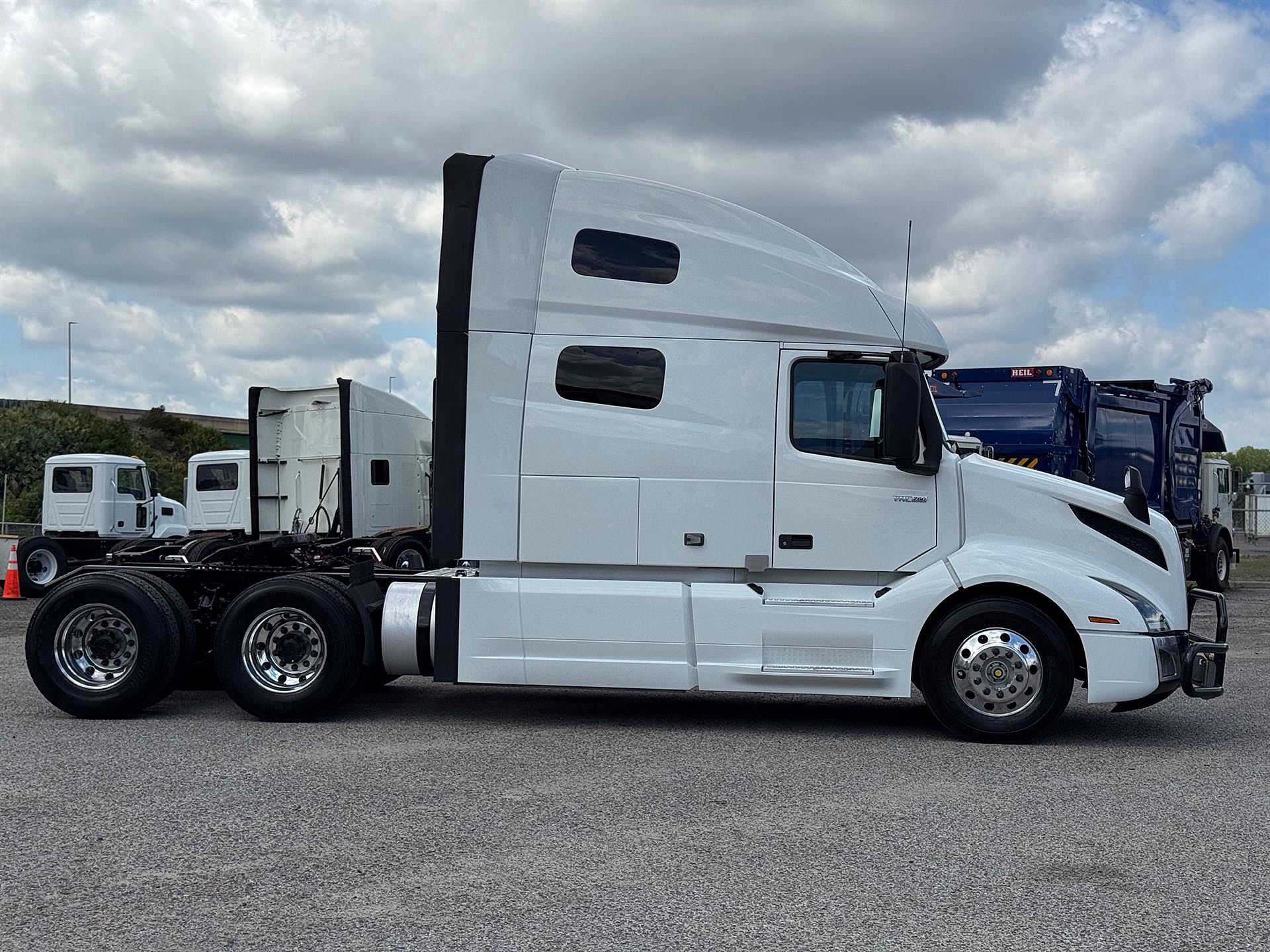 2021 Volvo VNL 760 For Sale | Sleeper Truck | #02VU280134