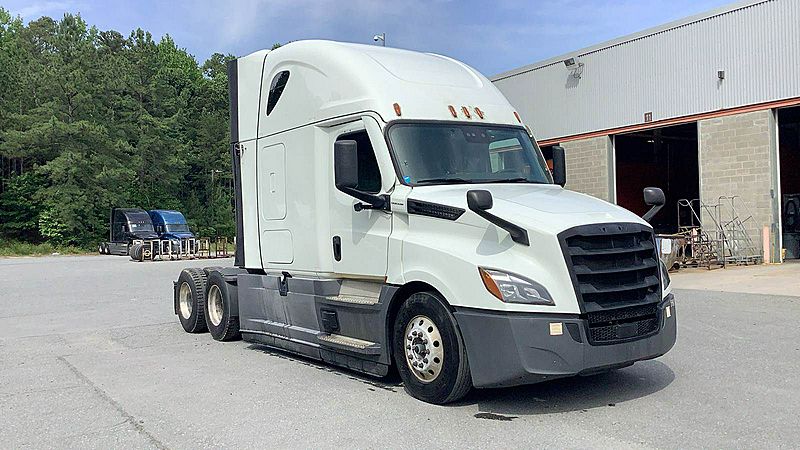 2021 Freightliner Cascadia For Sale | 72" Sleeper | #51471