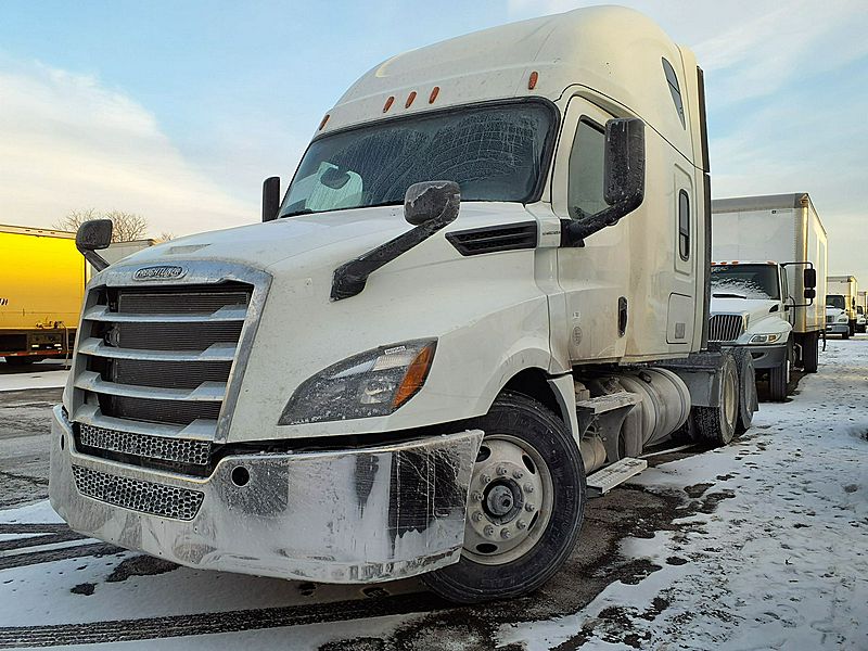 2019 Freightliner NEW CASCADIA PX12664 For Sale | 72" Sleeper | #869585