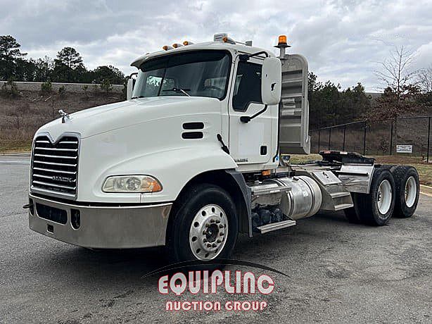 2009 Mack Pinnacle CXU613 For Sale | Day Cab | #CEH007710