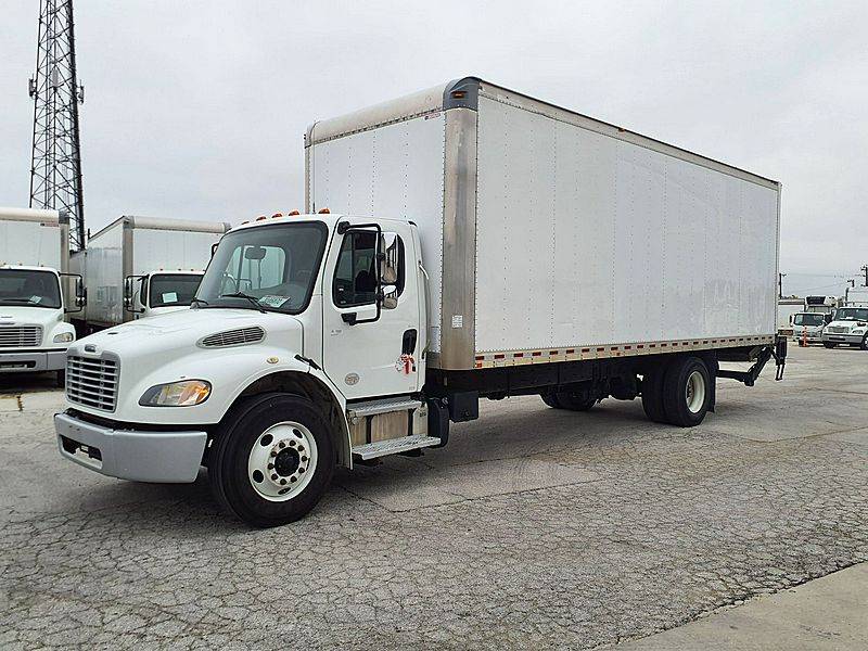 2018 Freightliner M2 106 For Sale | Box Van | #747177