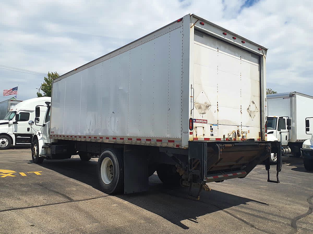 2019 Freightliner M2 106 For Sale | 22' Box | #878458