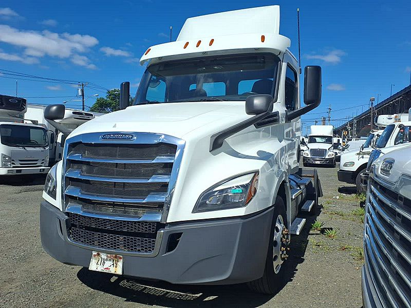 2019 Freightliner NEW CASCADIA 126 For Sale | Day Cab | #809171
