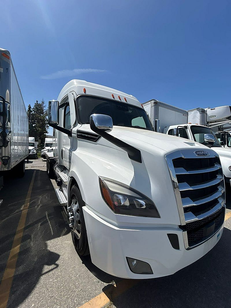 2020 Freightliner NEW CASCADIA 126 For Sale | Day Cab | #293134