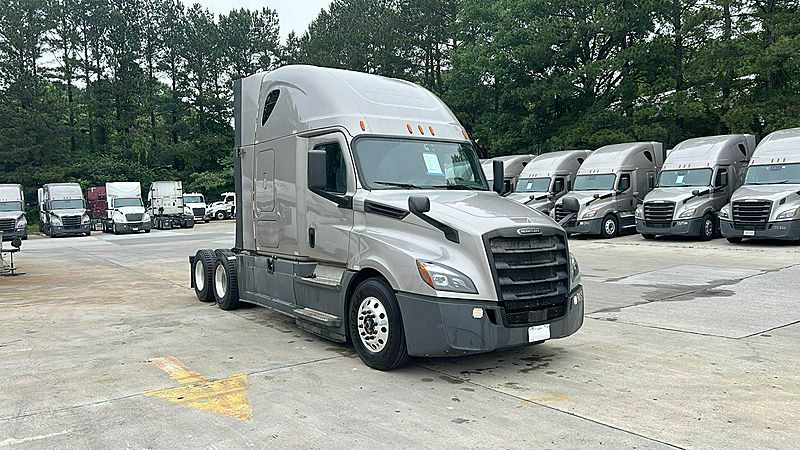 2020 Freightliner Cascadia For Sale | 72" Sleeper | #90059