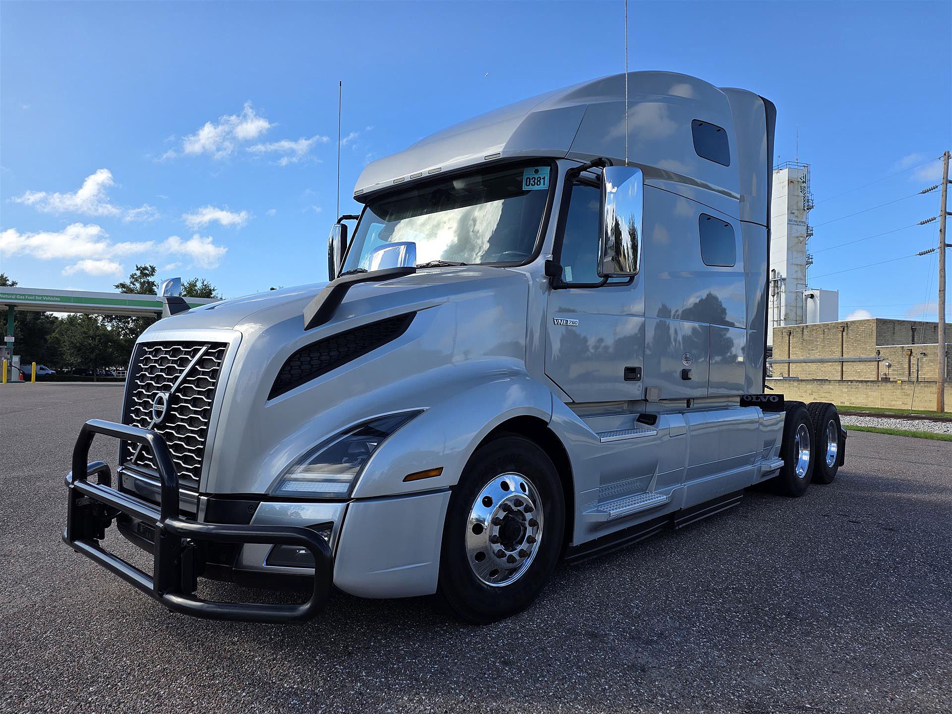 2021 Volvo VNL 760 For Sale | 77" Sleeper | #02VU01037S