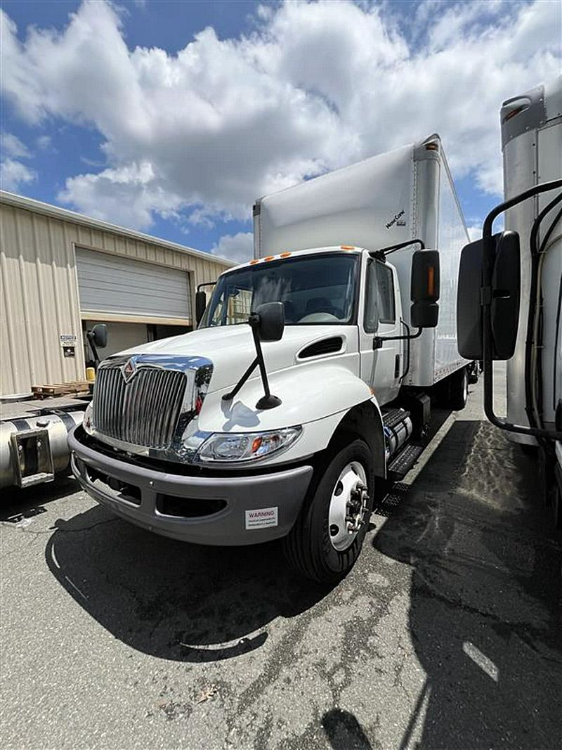 2019 International DuraStar 4300 For Sale | Box Van | #223011