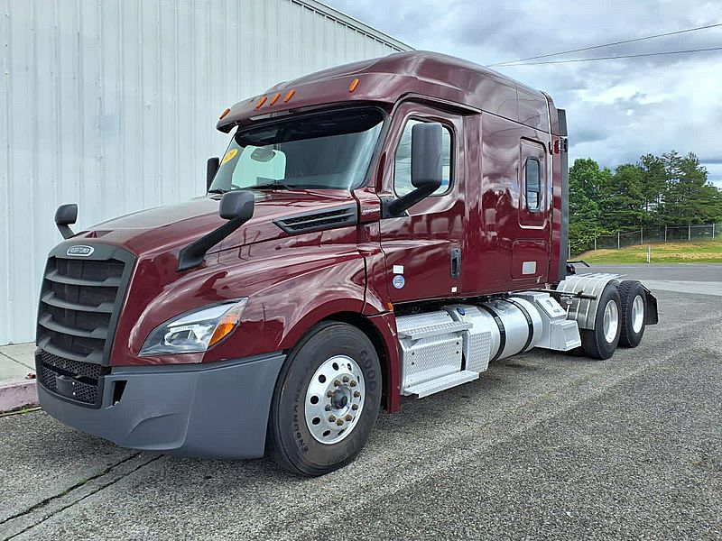 2020 Freightliner NEW CASCADIA PX12664 For Sale | 62" Sleeper | #240721