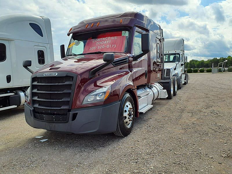 2020 Freightliner NEW CASCADIA PX12664 For Sale | 36" Sleeper | #240717