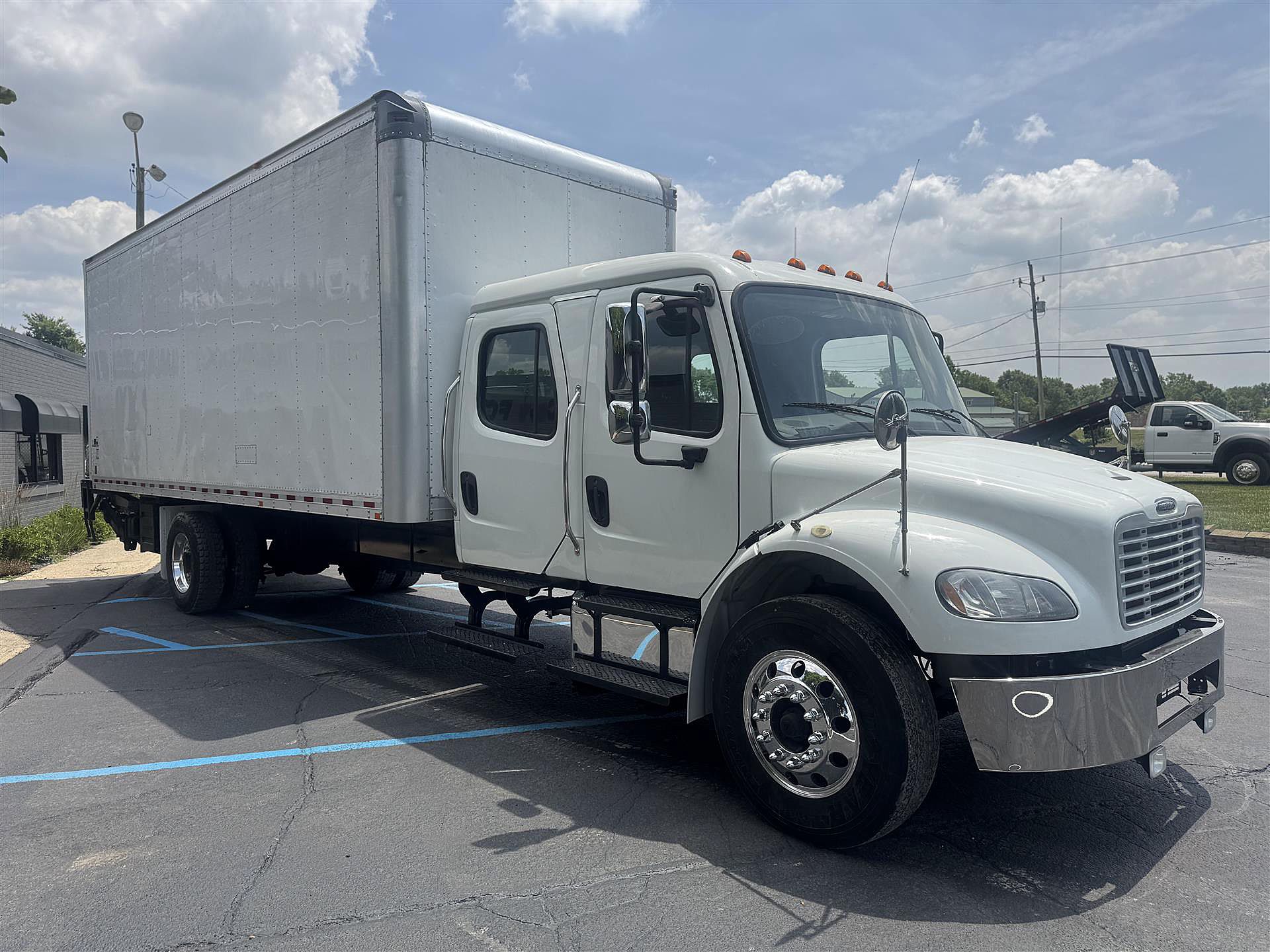 2018 Freightliner M2 Crew Cab For Sale | 24' Box | Non CDL | #3470