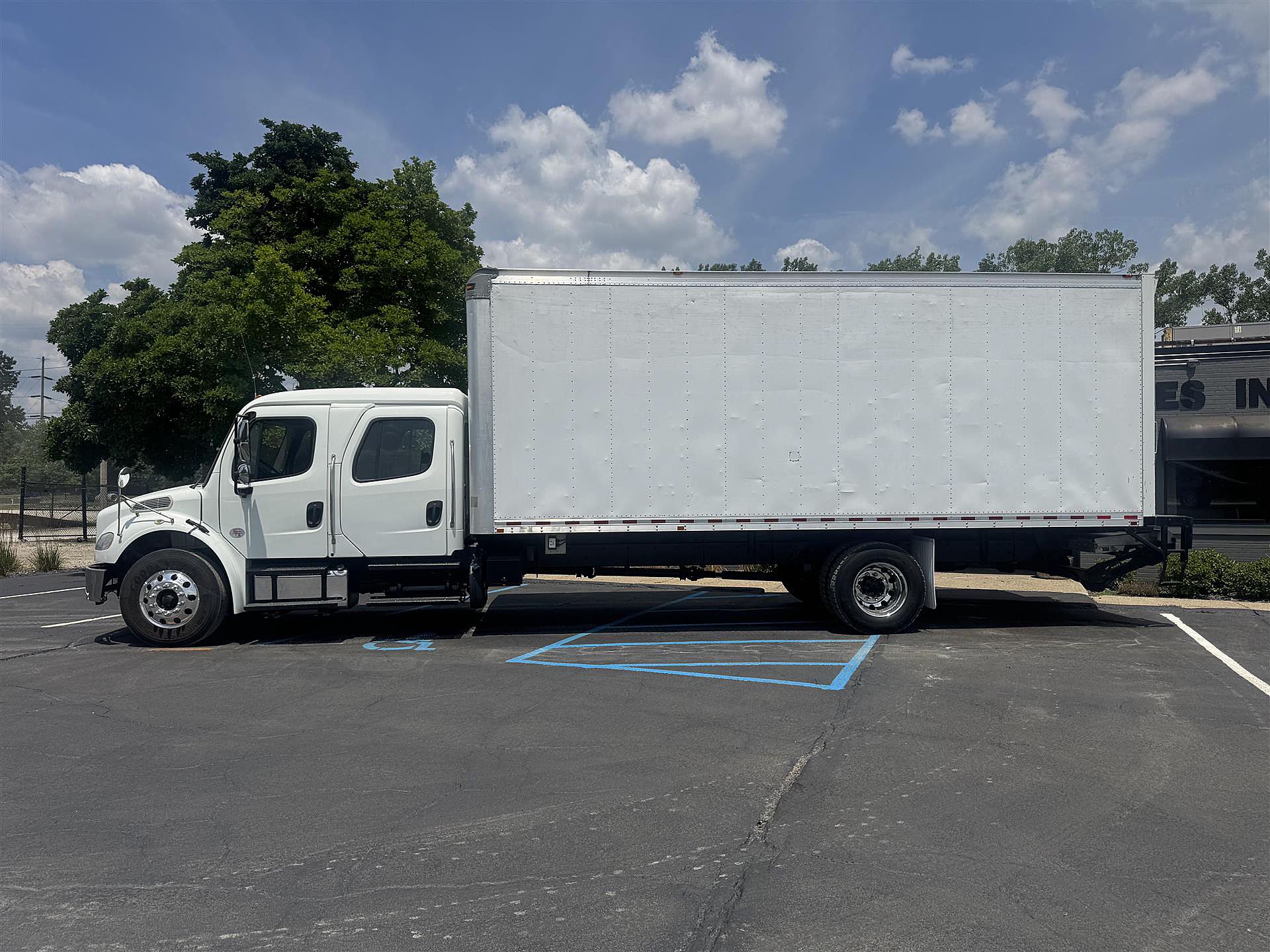 2018 Freightliner M2 Crew Cab For Sale | 24' Box | Non CDL | #3470