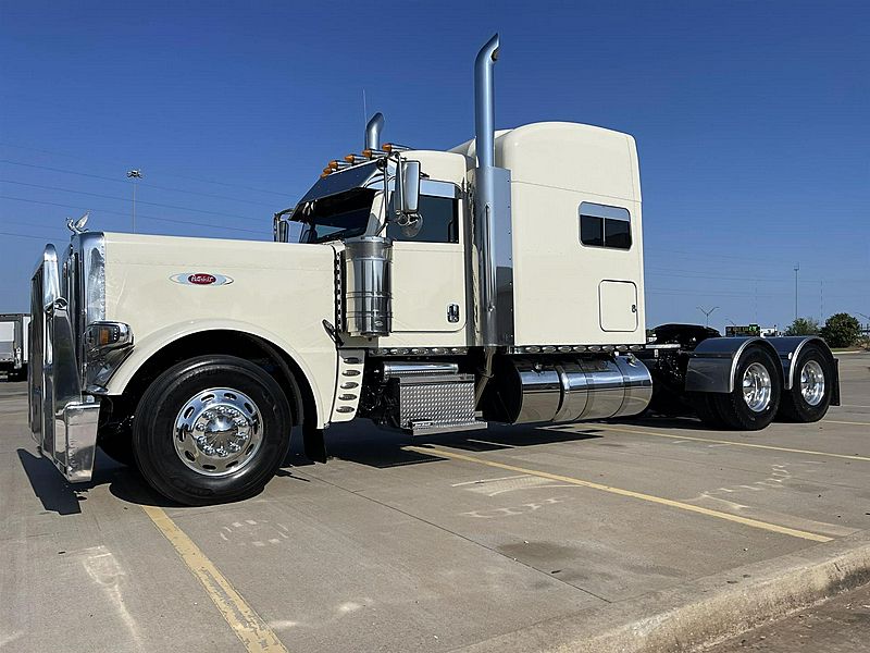 Used Peterbilt Sleeper Trucks (MX-13 Engines) For Sale