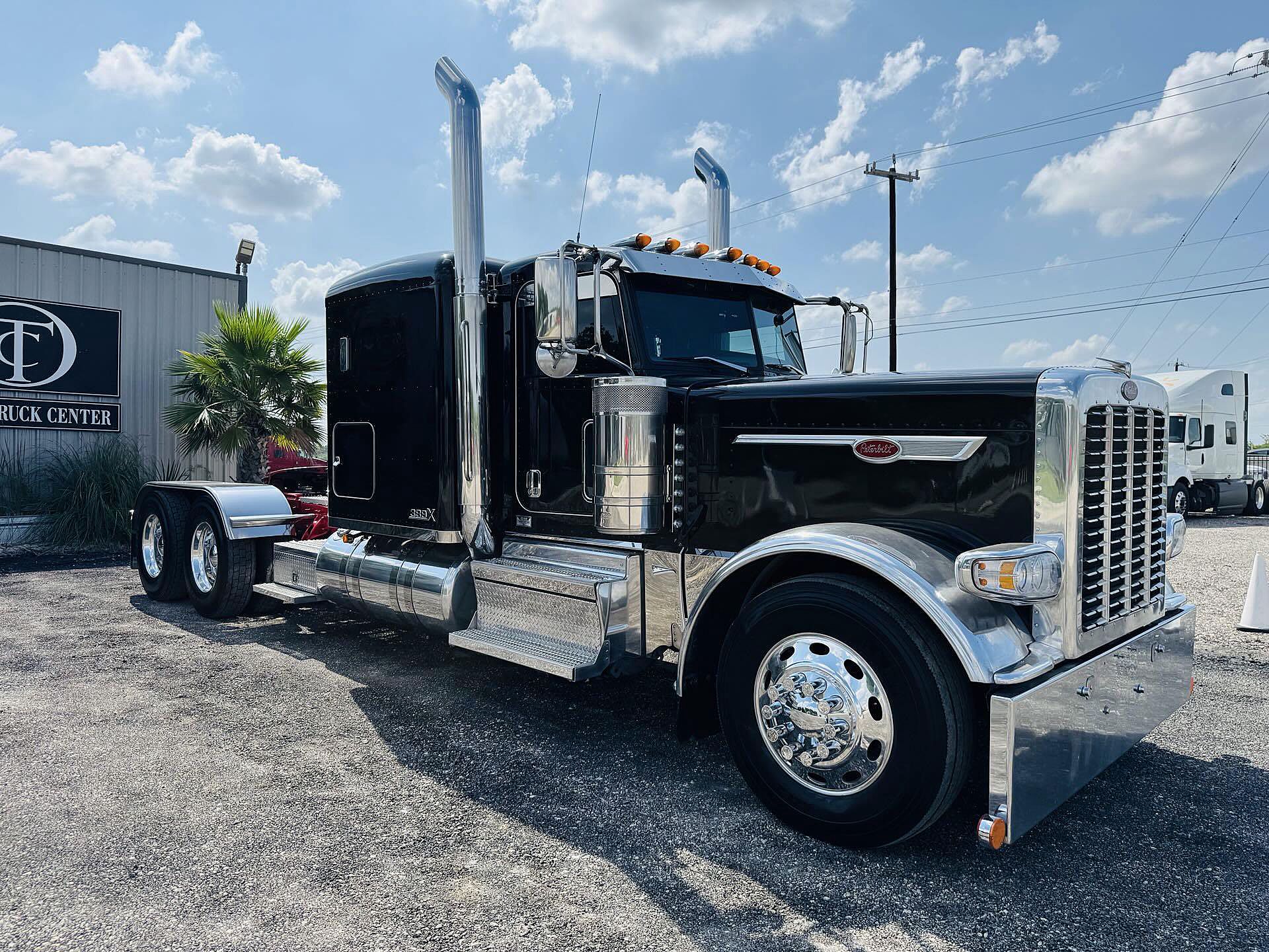 2024 Peterbilt 389 For Sale | 72" Sleeper | #CSA3669