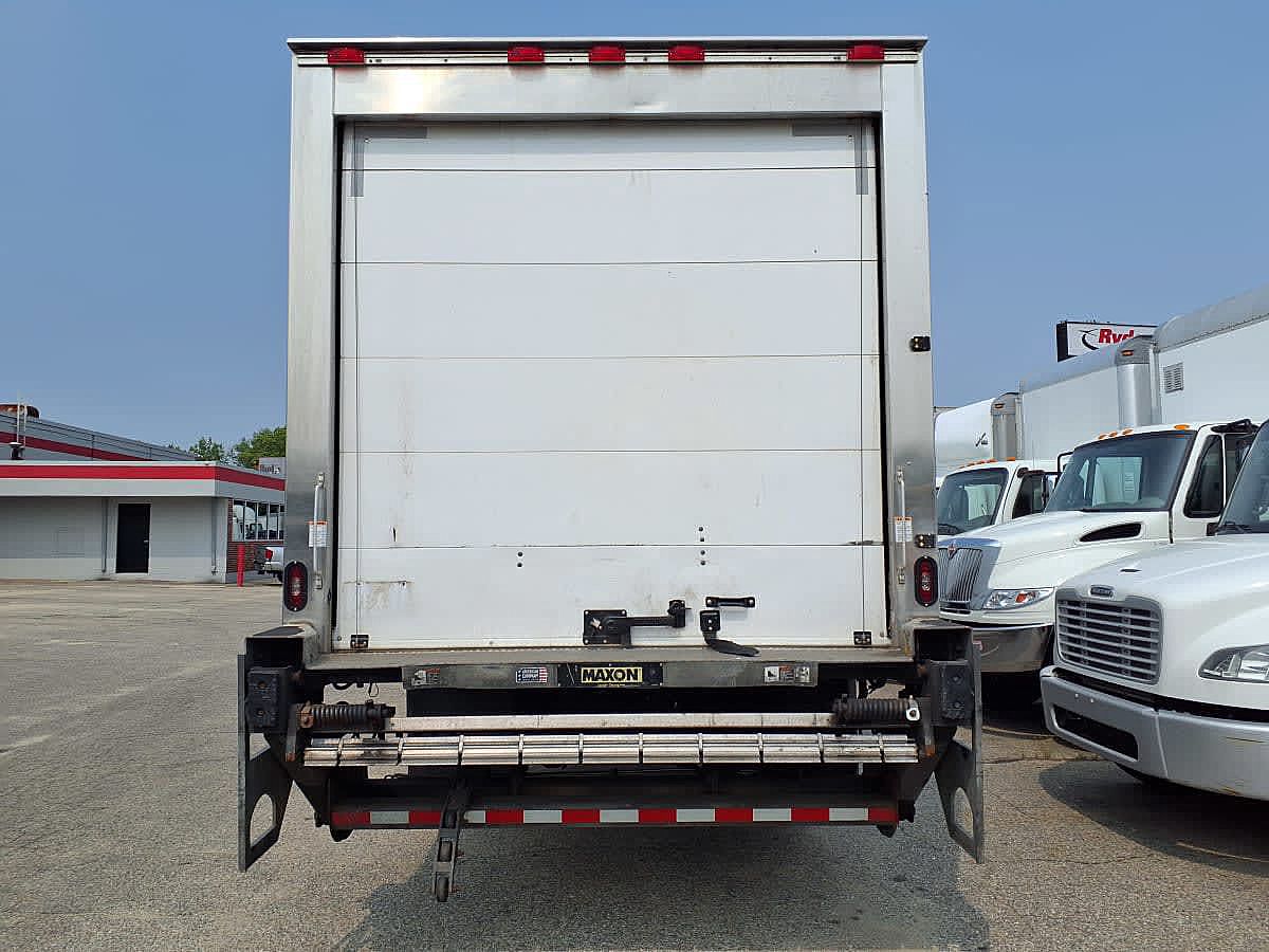 2019 Freightliner M2 106 For Sale | 26' Box | #864338