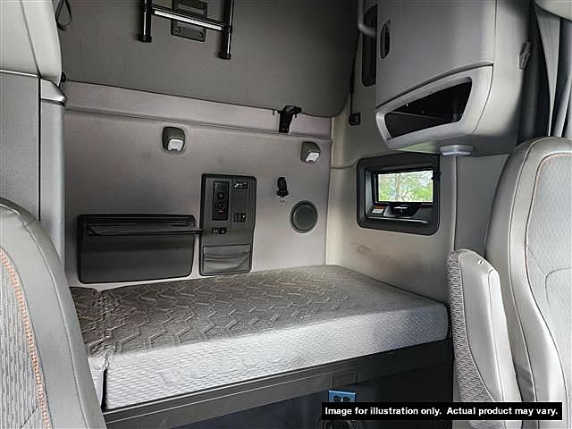 2021 Volvo VNL 760 For Sale | 70" Sleeper | #270452