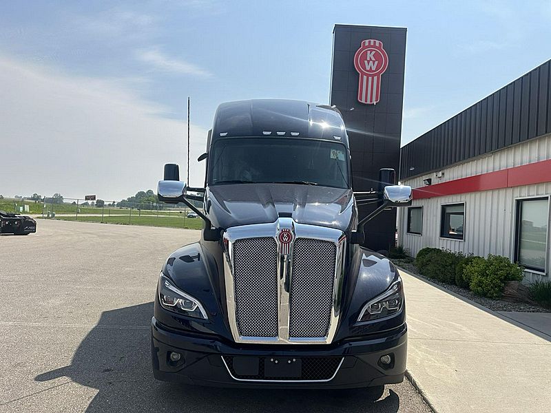 2026 Kenworth T680 For Sale | 76" Sleeper | #TJ194377